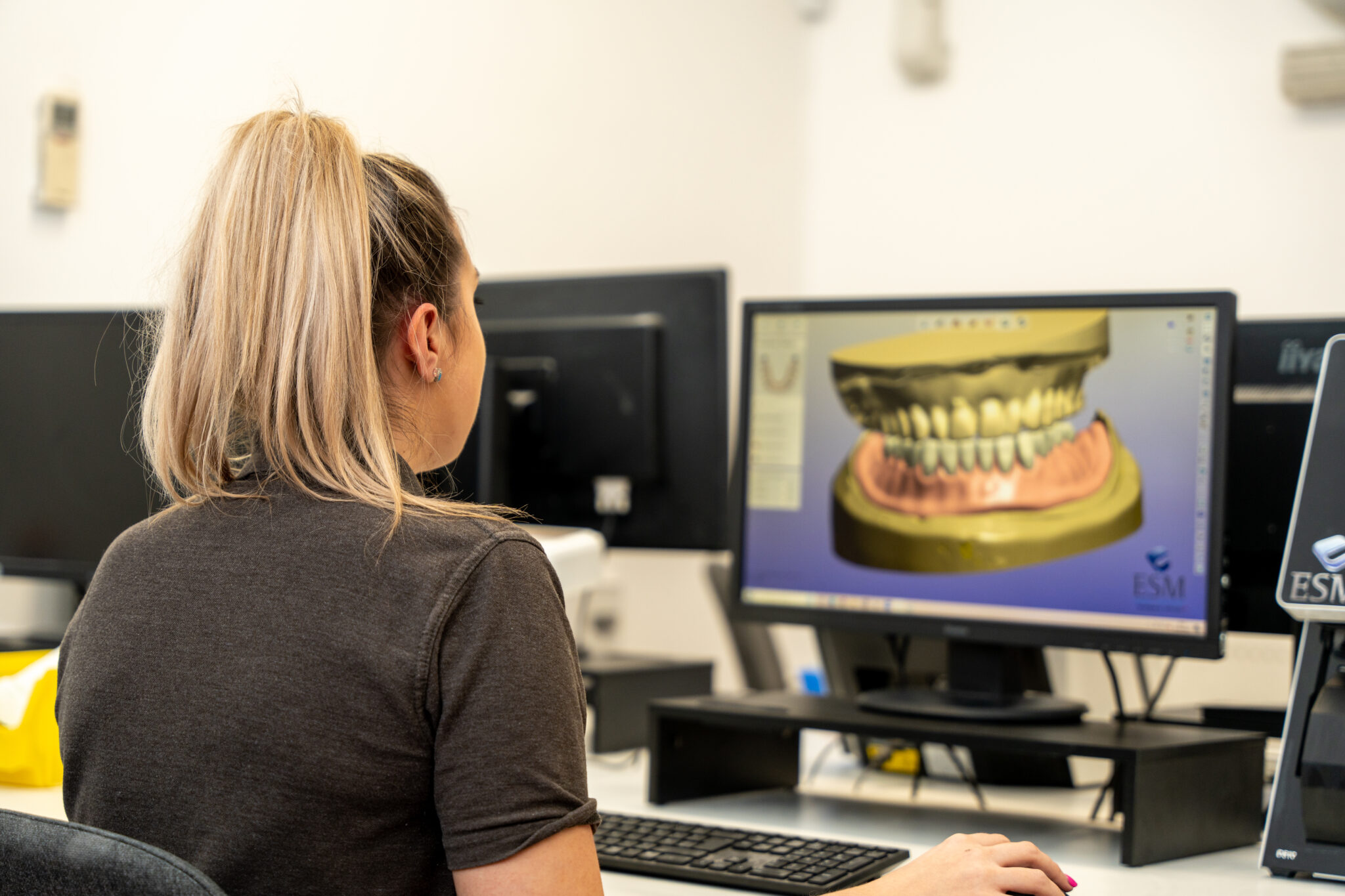 ALS Dental | UK Dental Solutions | Dental Manufacturing